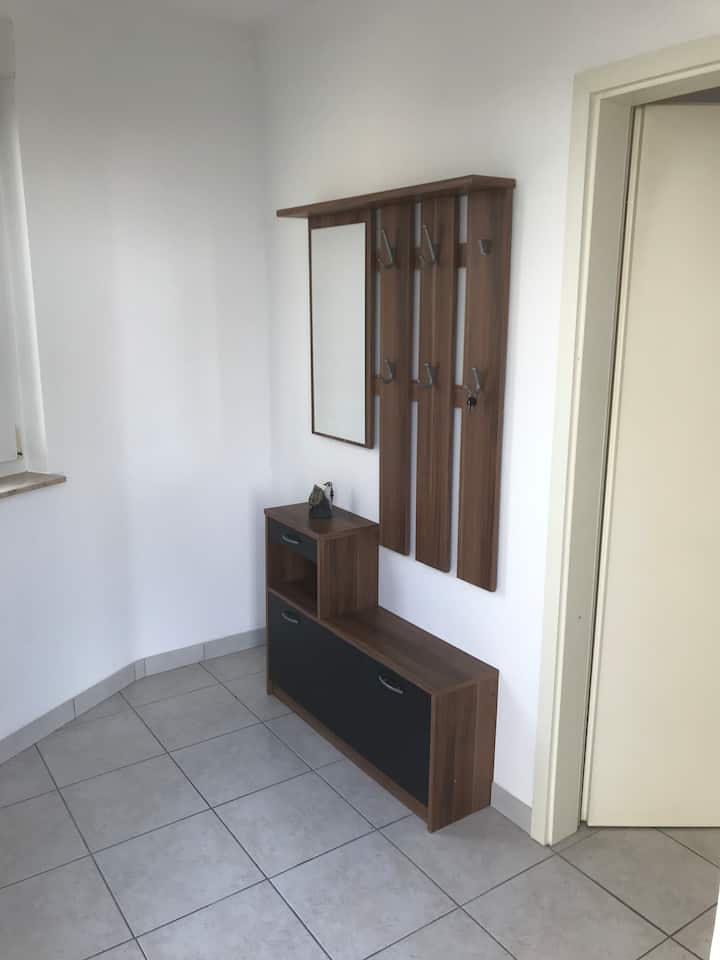 Wohnung Mit Eigenem Eingang - Sinsheim