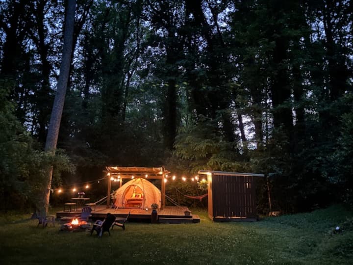 Woodland Oasis In The City - Stone Mountain, GA