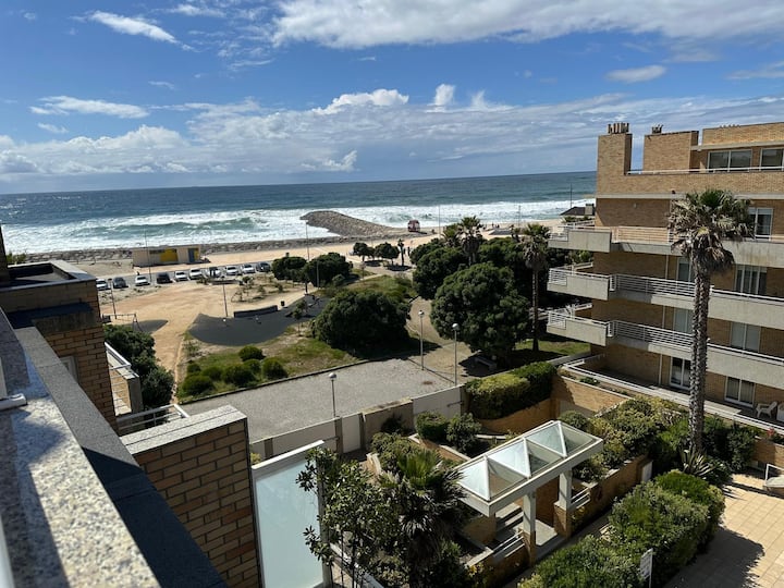Modern Beach Flat In Esmoriz | Pool & Sea View - Esmoriz