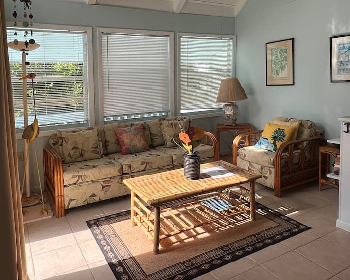 Cozy Seaside Loft Getaway At Sealofts #18 - Saint Kitts and Nevis