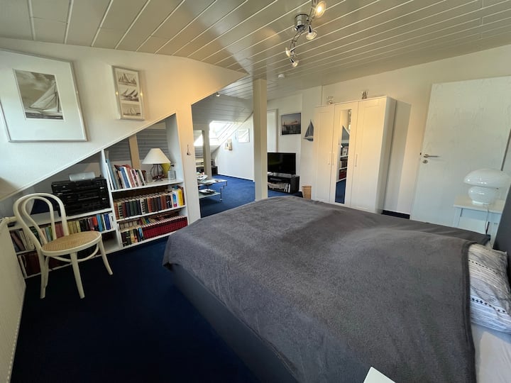 Gemütliche Dachwohnung Am Waldrand - Oestrich-Winkel