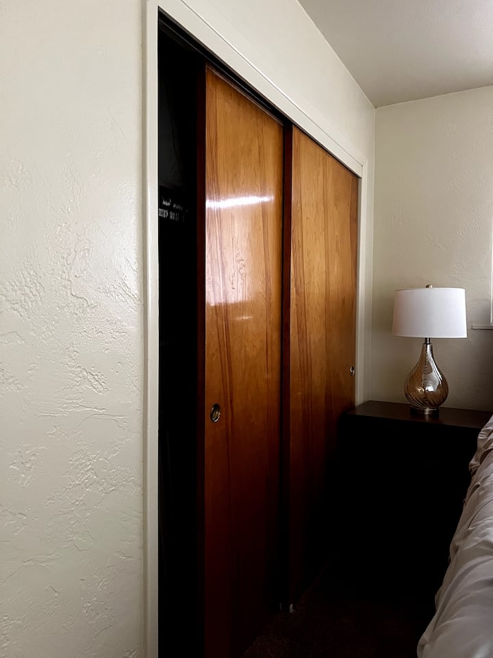Room In Eugene - Eugene, OR