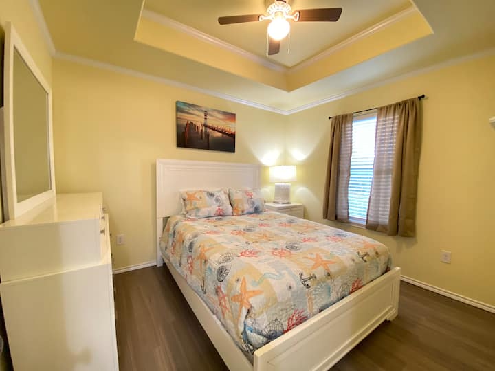 Horizon Cottage #3 - Rockport, TX