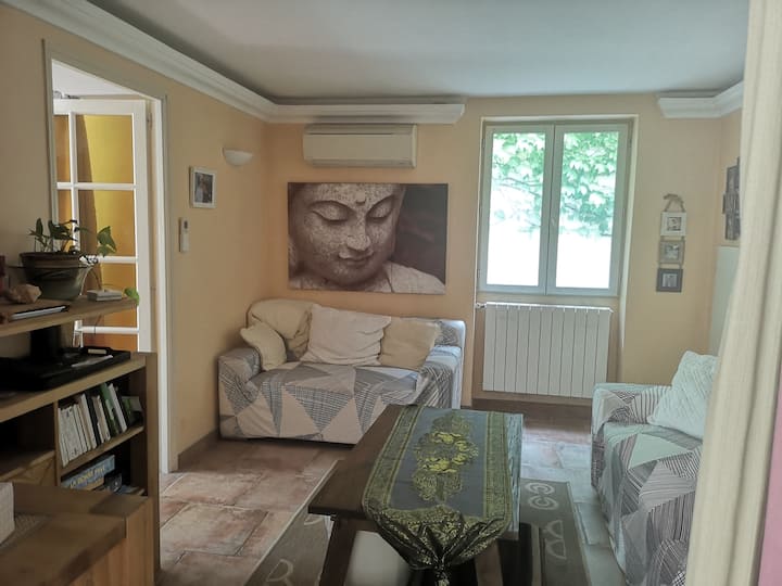 Rez-de-jardin à 1.5km Des Plages - Mougins