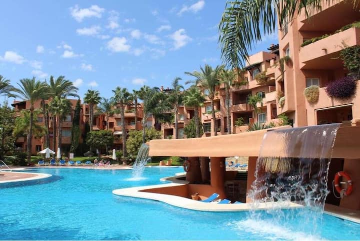 Large Penthouse On The Golden Mile - Marbella