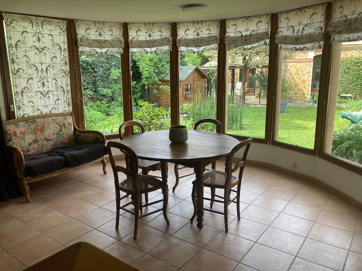 Studio Sur Très Joli Jardin - Saint-Germain-en-Laye