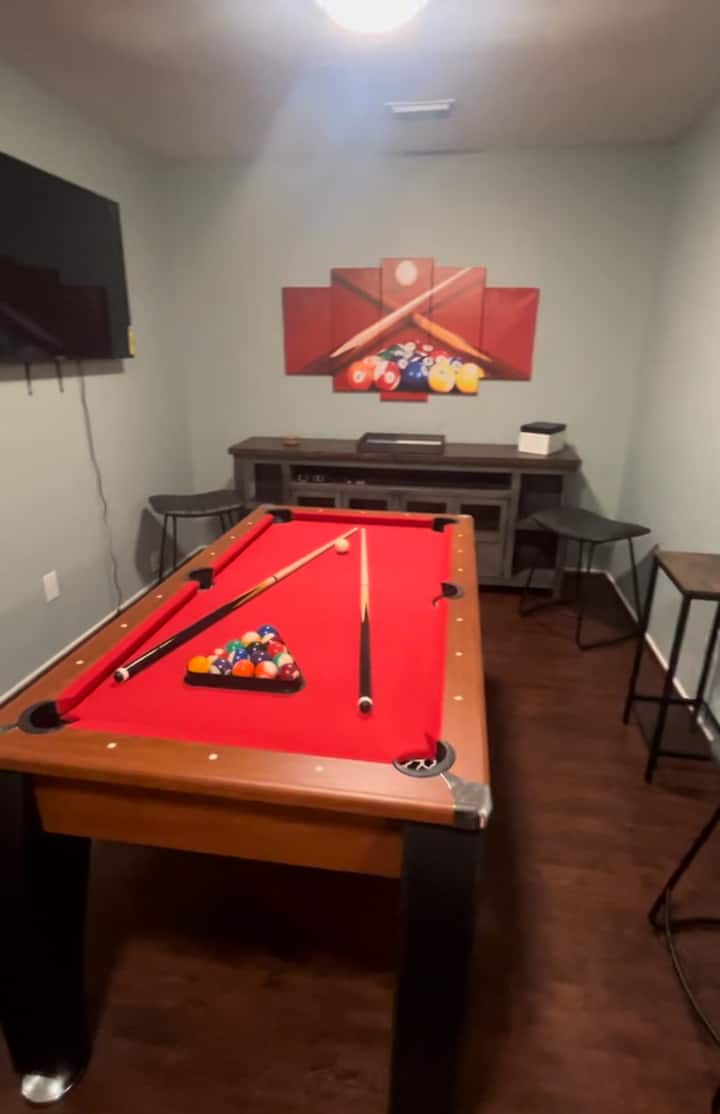 Yorktown Villa - Houston, TX