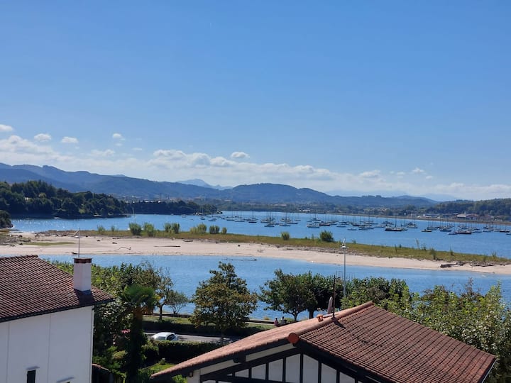 Vue Imprenable Baie De Txingudi - Irun