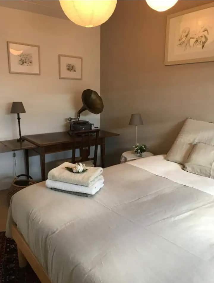 Chambre Avec Petit-déjeuner -2ème Chambre Possible - Auray