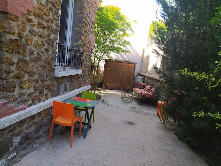 Le Luxe De La Campagne à Paris ! - Vitry-sur-Seine