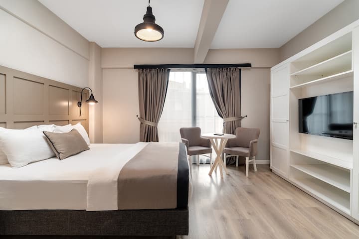 High Floor Studio Apartment In Central Istanbul - İstanbul