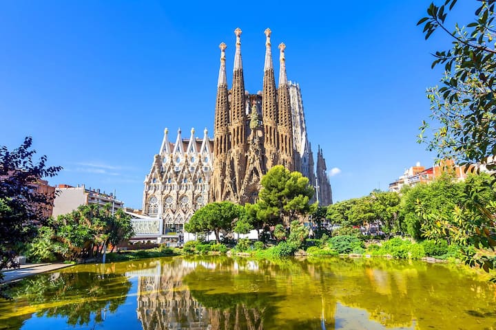 Flat Next To Sagrada Familia. - Barcelona