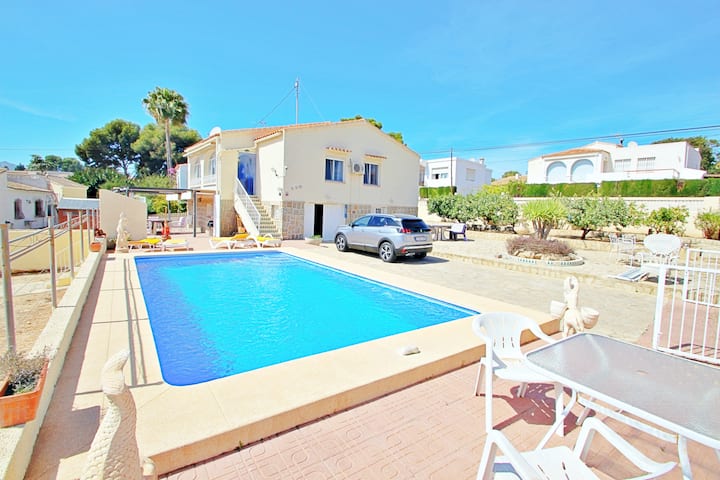 Clara - Villa Avec Grande Piscine Privée à Calpe - Calp