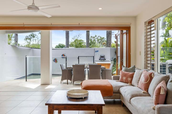 1 Templemoon - Port Douglas