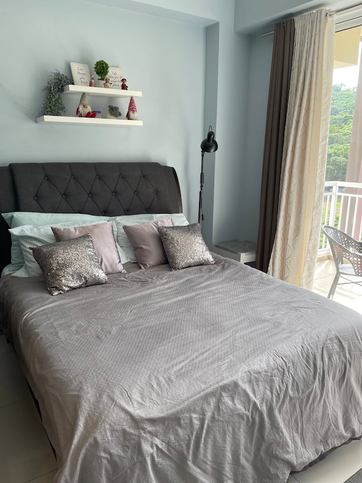 Pico De Loro 1 Bedroom Mountain View W/ Balcony - Nasugbu