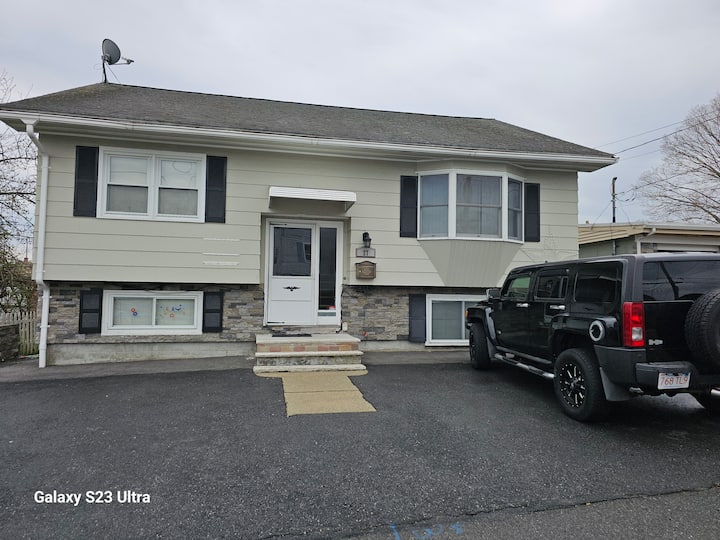 Jorge's House - Lowell, MA