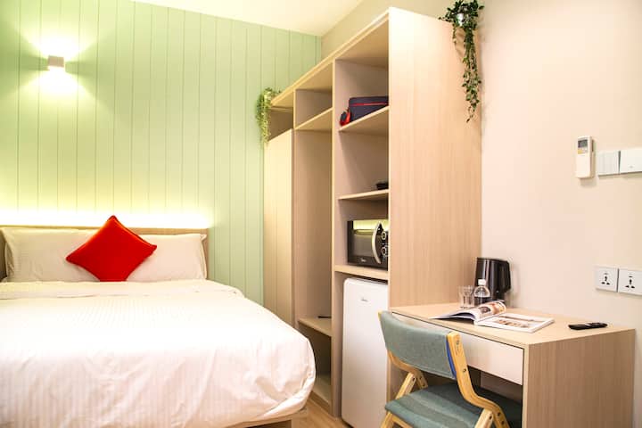 Private Studio Near National Stadium In Kallang - Singapore