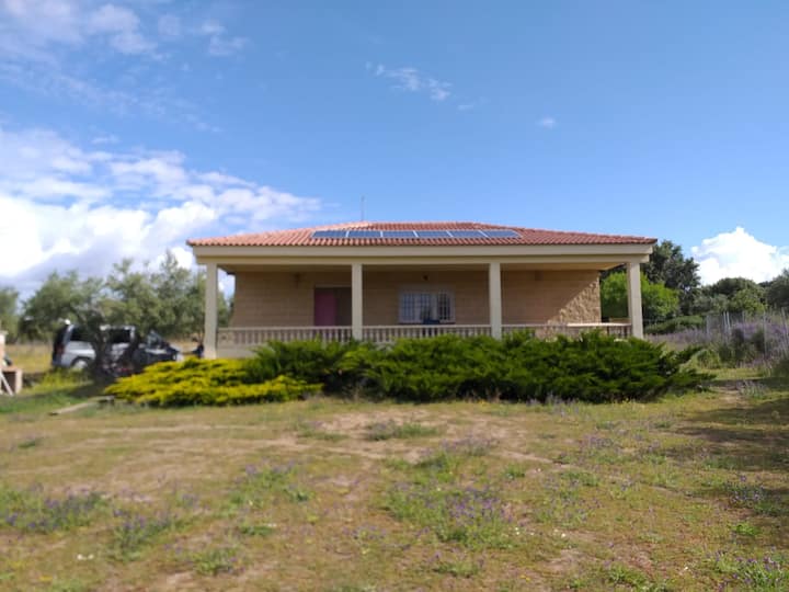 Casa De Campo En Gredos - El Tiemblo