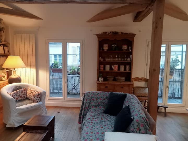 Duplex Atypique, Charmant Et Lumineux ! - Paris