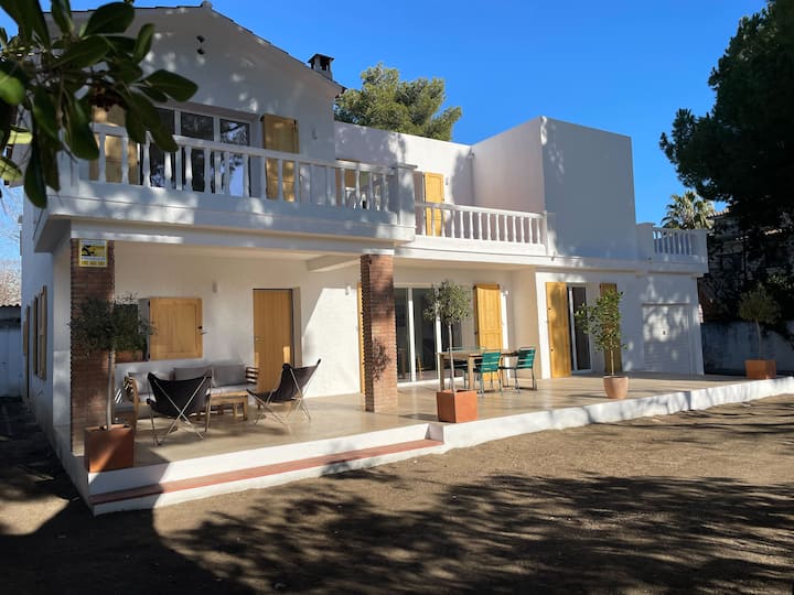 Maison De Plage à Côté De Barcelone - Castelldefels