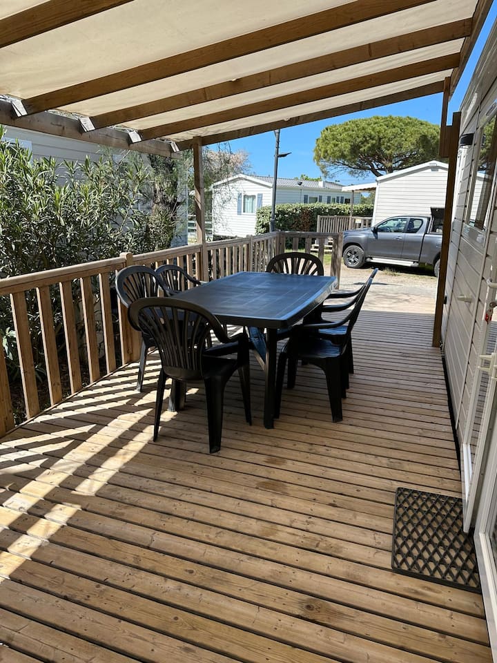 Mobil Home Climatisé 3 Chambres Dans Camping 4* - Le Grau-du-Roi