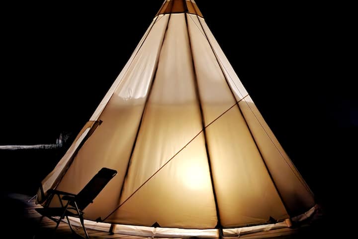 Tipi à La Chèvrerie - Miniac-Morvan