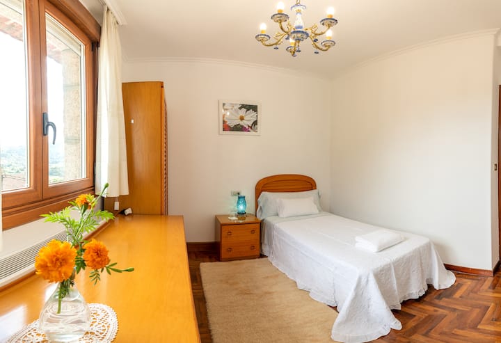 Alojamiento En Redondela - Habitación Individual - Redondela