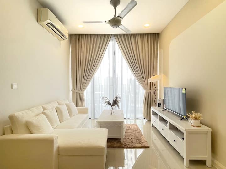Dpristine, Cream Dream By Antlerzone - Jurong East