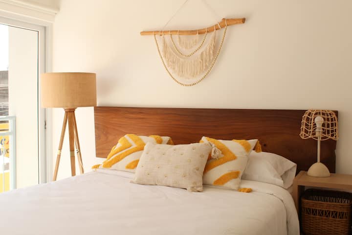 Confortable Apartamento Para 6/ Buena Ubicación - Ciudad de Guatemala