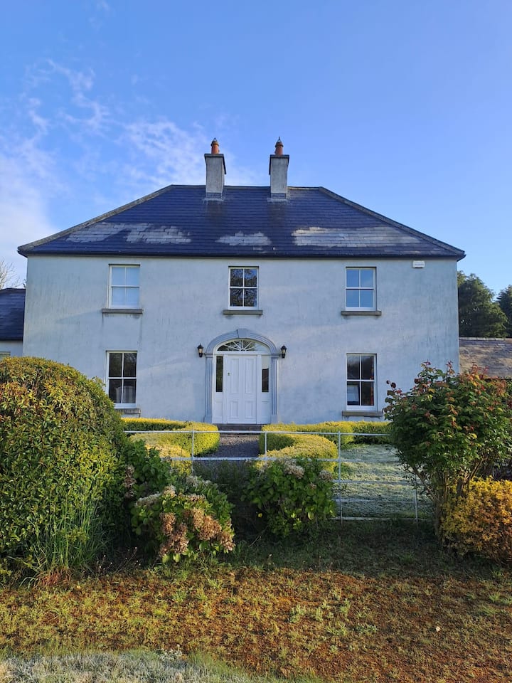 Modern Farm House - Kells
