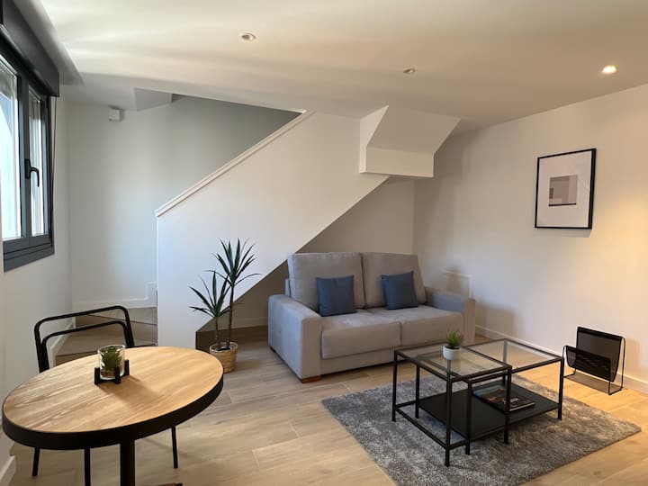 Cituspace Cuatro Caminos -1 Bed Attic With Terrace -