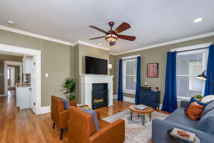 The East Dallas Swank • Ask About The Arboretum - Dallas