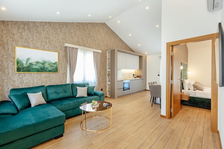 Villa Elle One Bedroom W/balcony - Green - Kotor