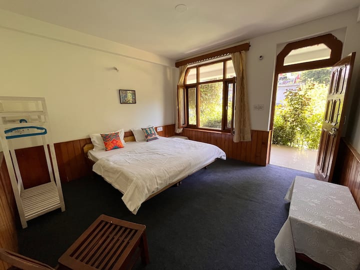 Satya: Room No. 2 - Manali