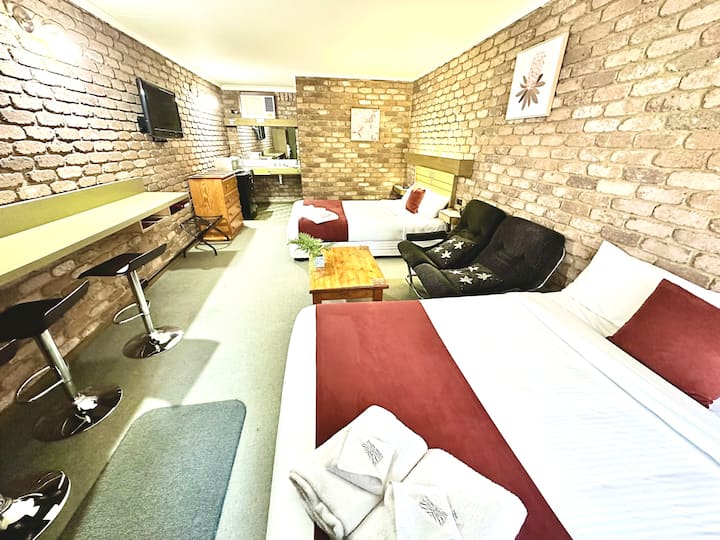 Deluxe Twin Motel Room - Mount Buller