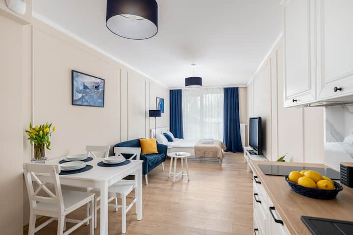 Foothill Apparts 1 - Cracovie