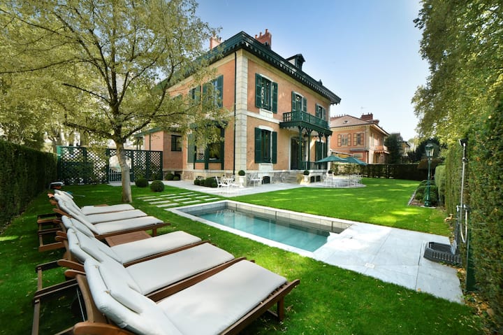 4 Chambres Du Chalet Clermont-tonnerre + Piscine - Vichy