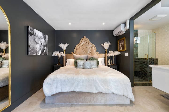 Old Hollywood By The Velvet Rope Ps - Palm Springs, CA