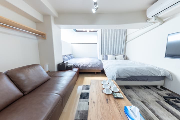 新宿まで2駅、駅まで7分、家族とカップルに向け、tokyo City Hallと新宿御苑に近い - Shibuya