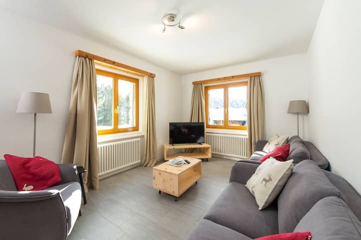 Holiday Apartment By Randolins - Saint Moritz