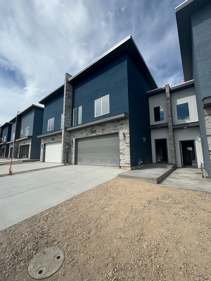 #09 Brand New Townhome - Elko, NV