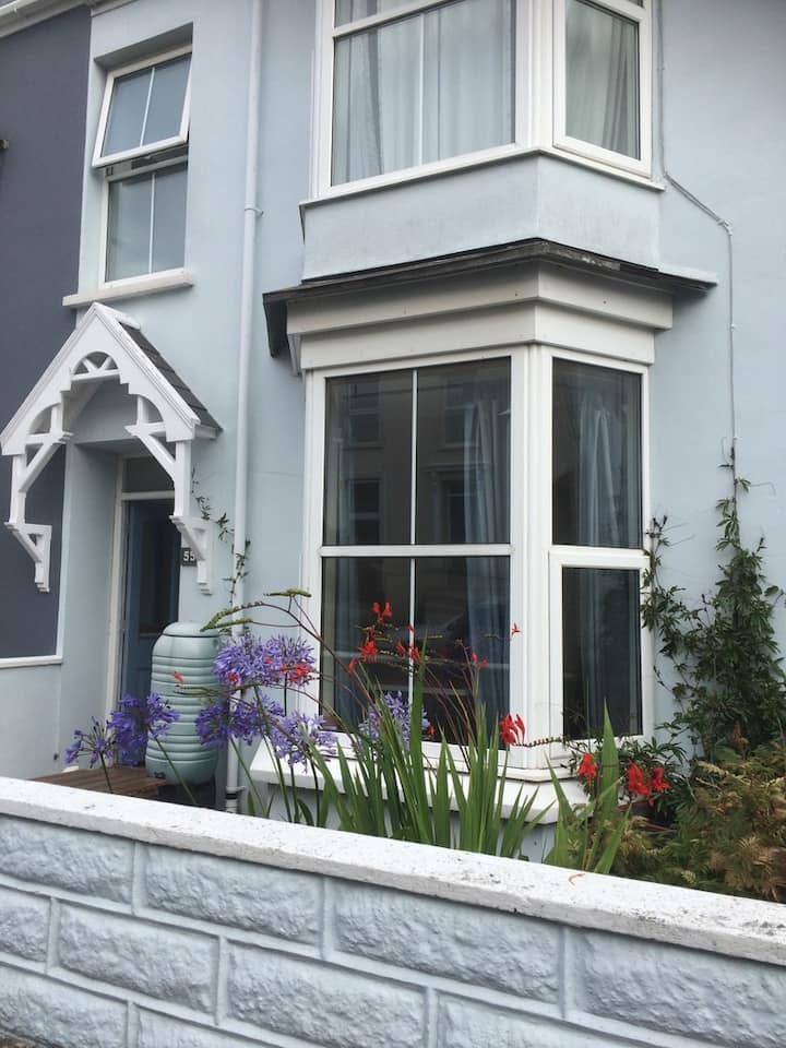 Sunny House In Central Falmouth - Falmouth