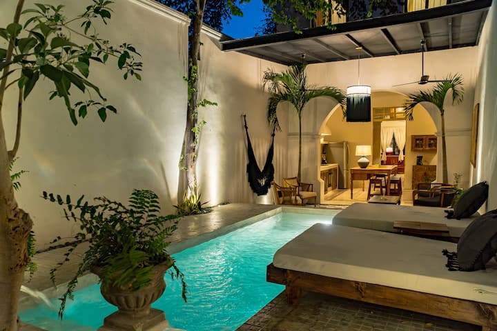 Casa Huaya · Colonial W/ Pool By Paseo Montejo - Mérida