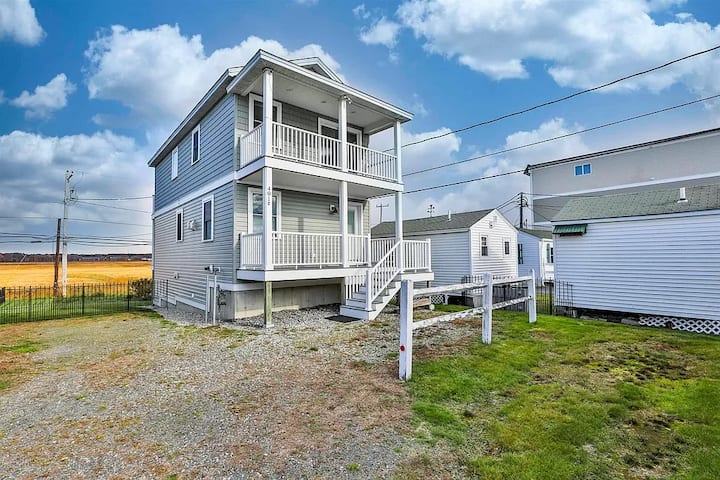 Beautiful Beach House - Hampton Beach, NH