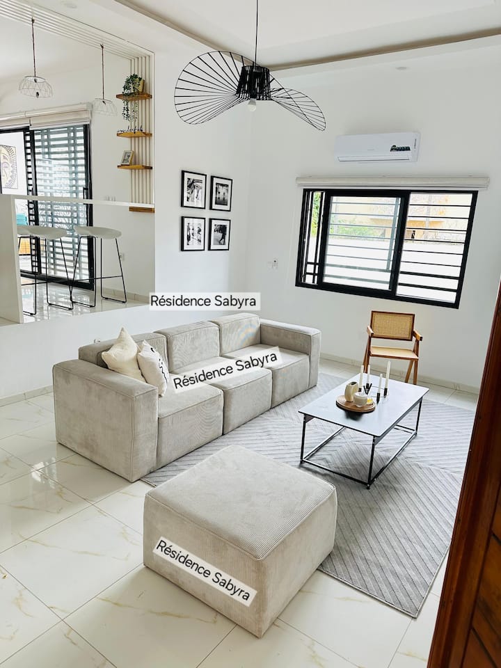 Charmant 3 Pièces à La Riviera Palmeraie - Côte d'Ivoire