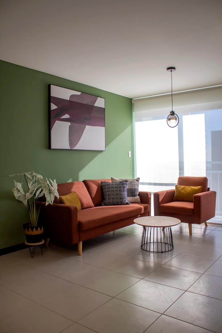 Bello/completo Apartamento Para 10 - Guatemala City