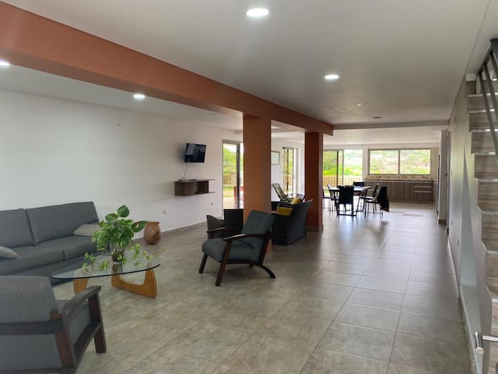 " Belmar House" Spacious Beach House & Pool! - Puerto Colombia