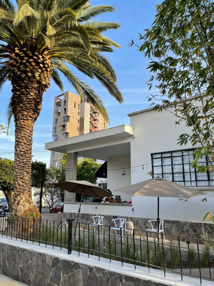 Casa Colonia Americana - 5 Br Con Baño Y Ac - Guadalajara