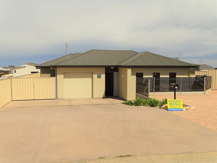 Pablo's Place - Port Hughes