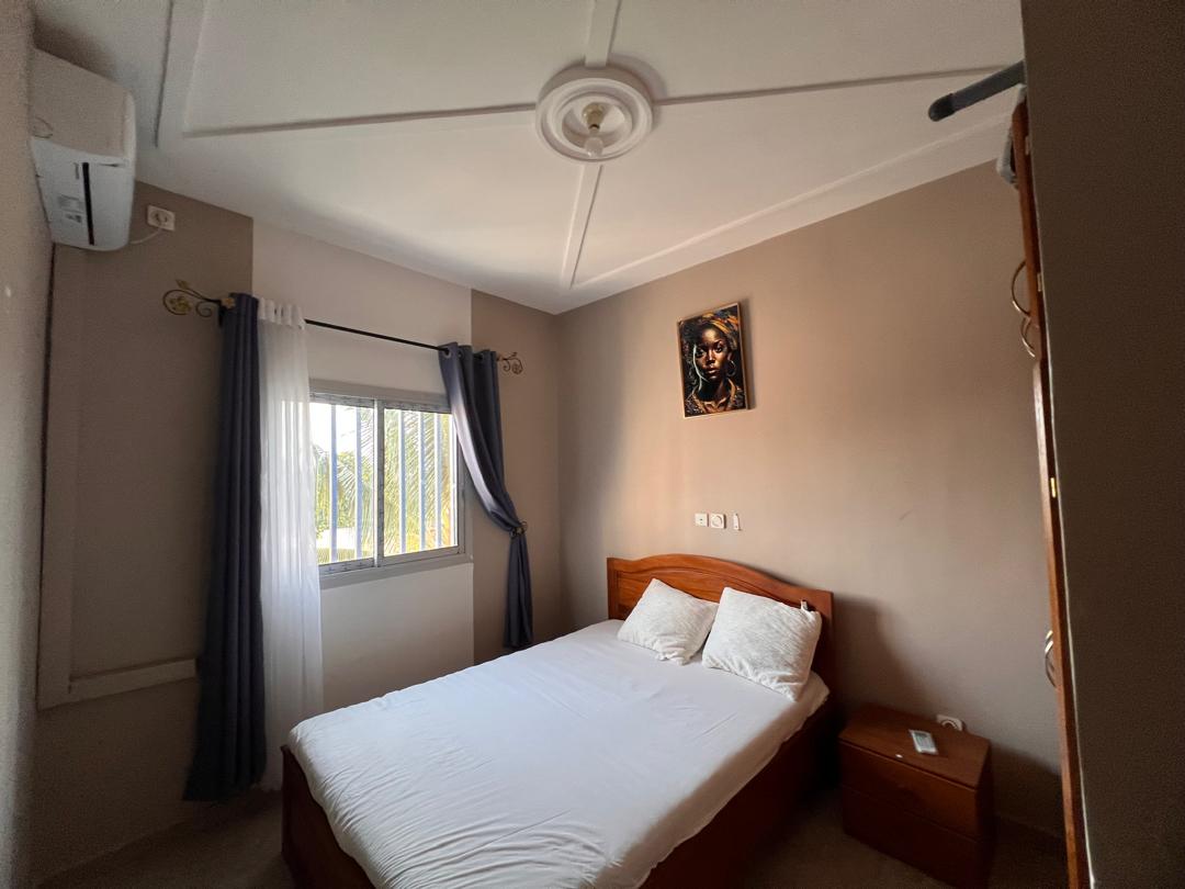 Quartier Bastos : locations de vacances et logements - Quartier Bastos ...